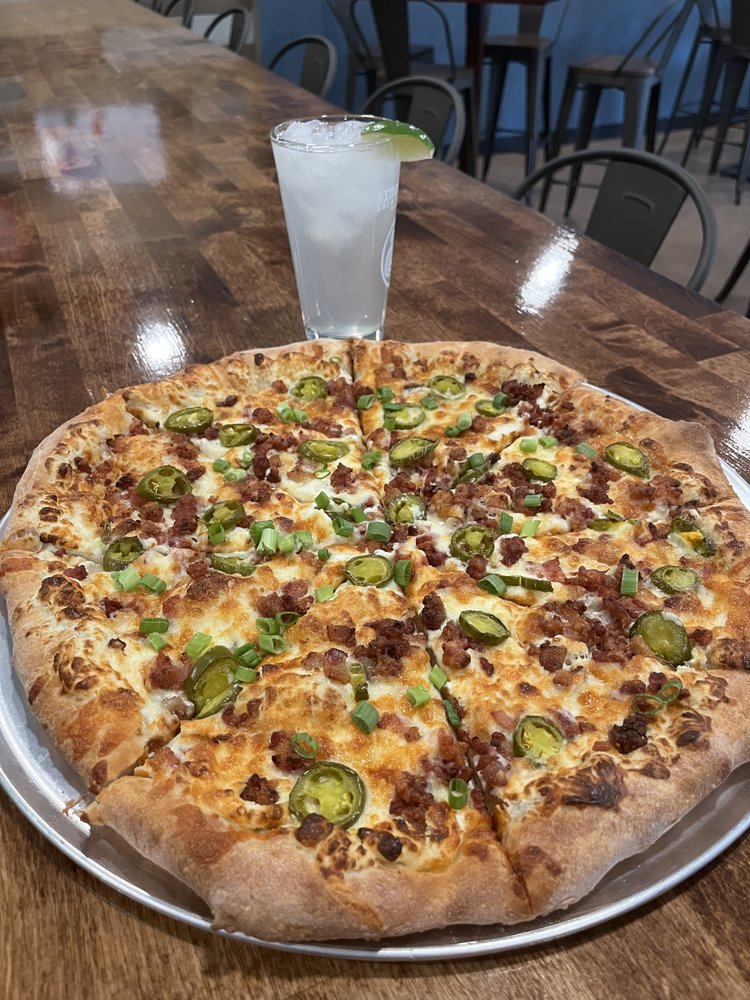 CHARLIE’S ITALIAN PIZZERIA AND RESTAURANT - Updated June 2024 - 15 ...