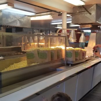 SKYVIEW DRIVE IN - Updated June 2024 - 50 Photos & 68 Reviews - 5700 ...