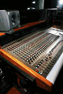 STAGE RED STUDIOS - Updated October 2025 - 30 Photos - 105 W Alameda ...