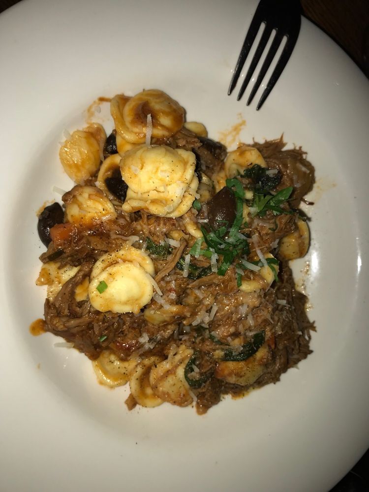 DEVINE FOOD & WINE - Updated April 2024 - 16 Photos & 14 Reviews - 32 ...