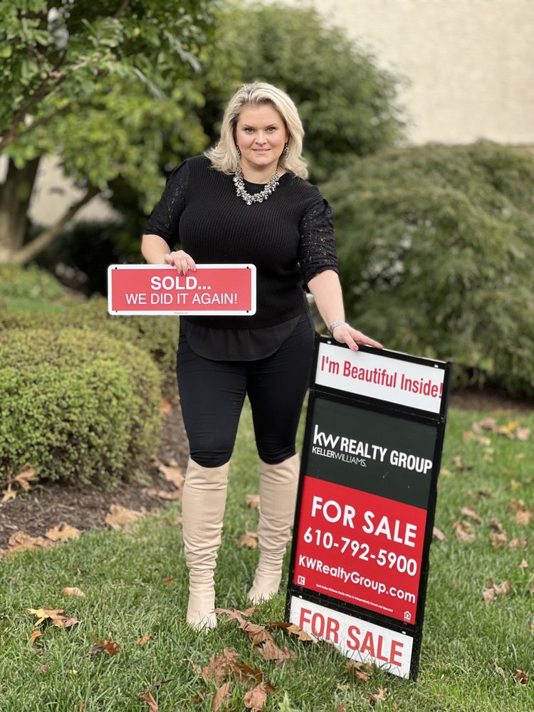 HELENA THOMPSON REALTOR - Updated March 2024 - Contact Agent - 25 ...