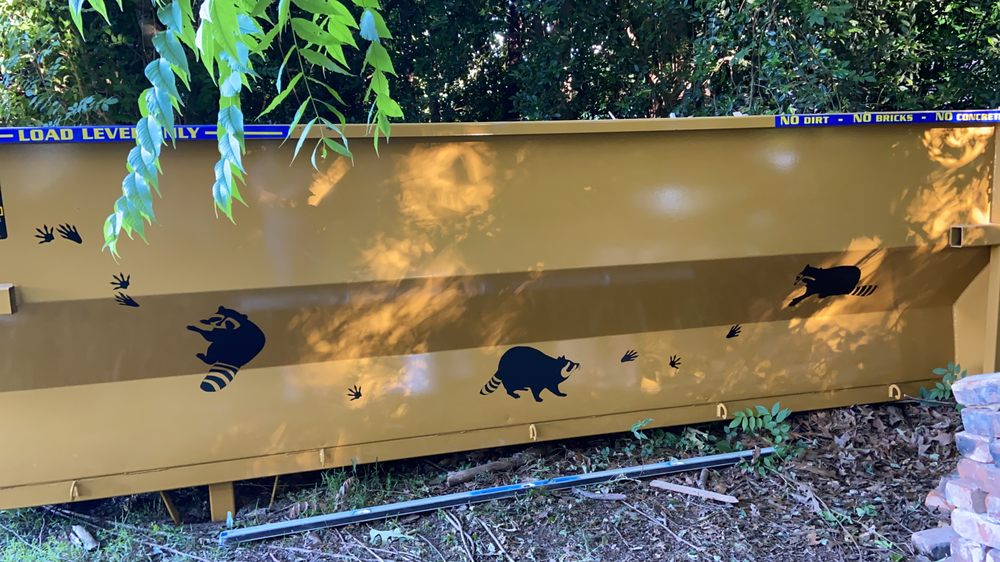 YELLOW BOX DUMPSTERS - Updated January 2025 - 14 Photos - 3215 Mason Dr ...