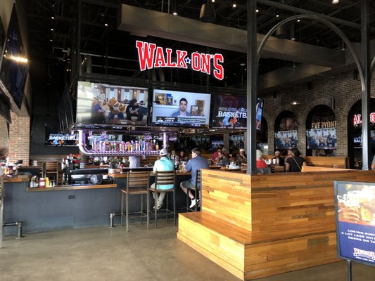 WALK-ON’S SPORTS BISTREAUX - TEXARKANA RESTAURANT - Updated December ...