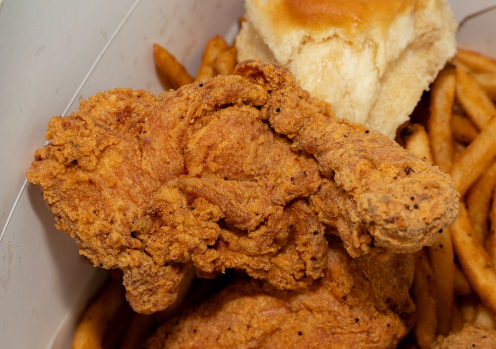 HOLY BUCKETS HALAL CHICKEN - Updated December 2025 - 61 Photos & 76 ...