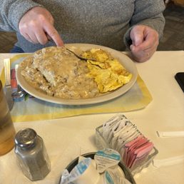 H & D CHUCKWAGON - Updated January 2026 - 36 Photos & 51 Reviews ...