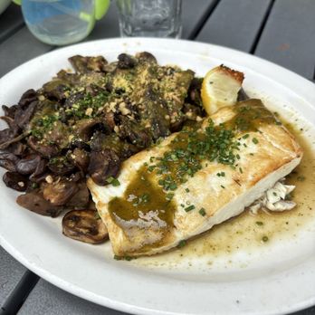 CALICO FISH HOUSE - Updated December 2025 - 993 Photos & 680 Reviews ...