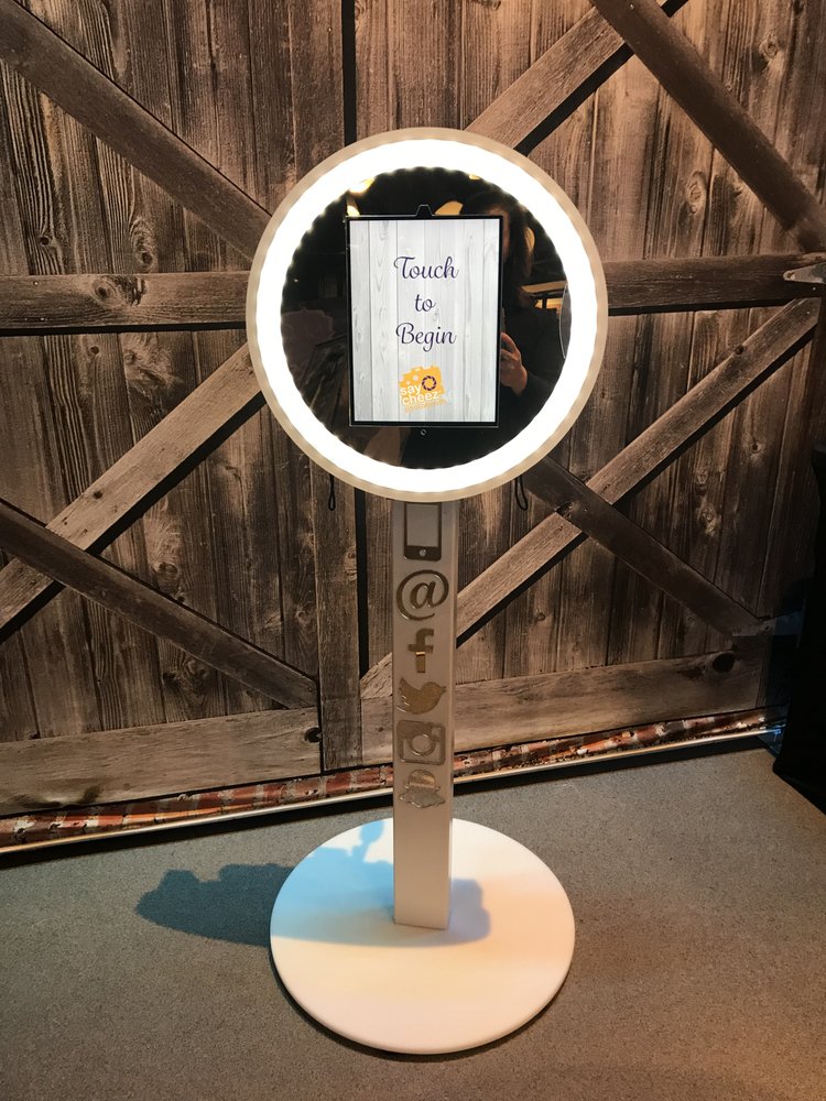SAY CHEEZ PHOTO BOOTH - Updated January 2025 - 920 Congressional Dr ...
