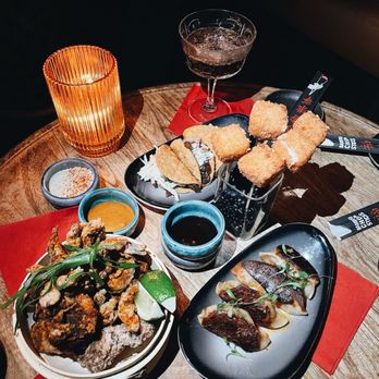 VALEDOR - Updated July 2024 - 101 Photos & 29 Reviews - 1620 N ...