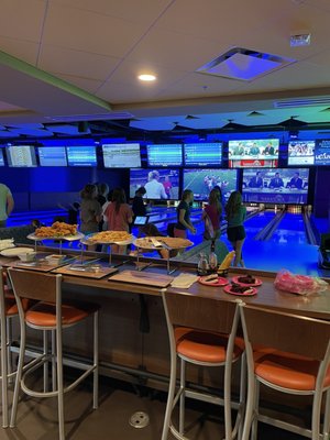 LEXLIVE - Updated November 2025 - 106 Photos & 117 Reviews - 301 S ...