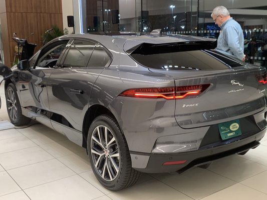 HENNESSY LAND ROVER GWINNETT - Updated December 2025 - 23 Photos & 59 ...