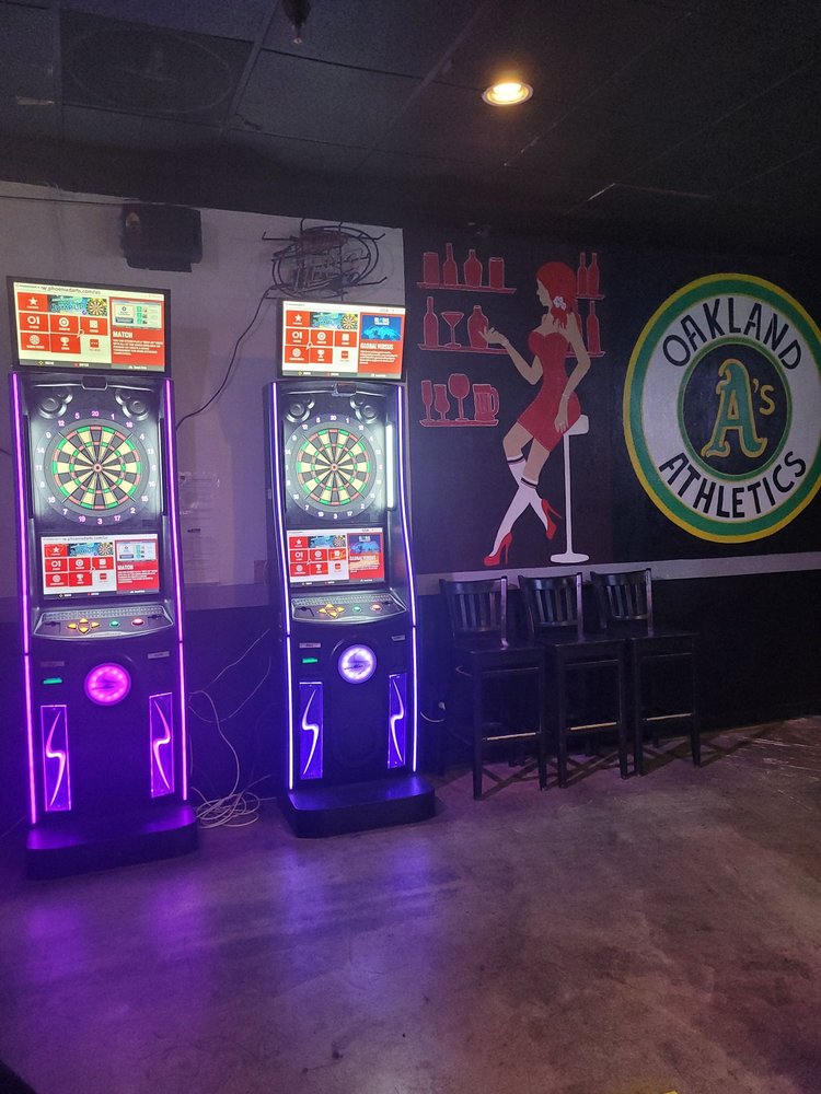 CHASERS - Updated October 2025 - 57 Photos & 48 Reviews - 5412 Madison ...