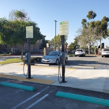 GARVEY COMMUNITY CENTER - Updated December 2025 - 69 Photos - 9108 ...