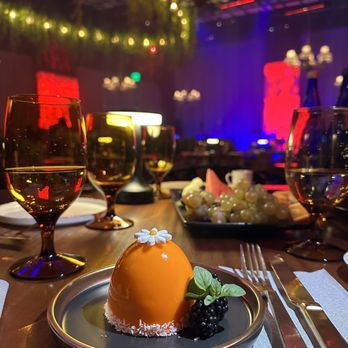 VERANDA LOUNGE - Updated October 2025 - 98 Photos & 10 Reviews - 115 E ...