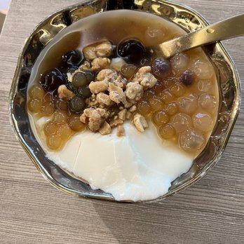 MATA TOFU PUDDING - Hangzhan S Rd 9-1號, 三石里, Taiwan - Desserts - Yelp