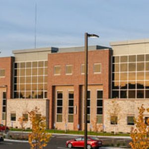 ALLINA HEALTH FOREST LAKE CLINIC - Updated October 2024 - 16 Photos ...