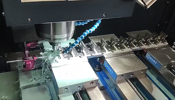 D & B FABRICATION PLUS - Updated December 2025 - 19 Photos - 11671 ...