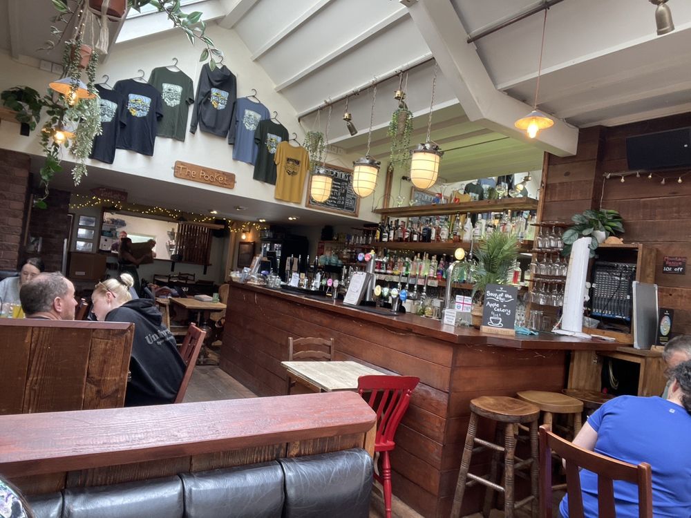 THE POCKET CAFE BAR - Updated July 2024 - 33 Lake Rd, Keswick, United ...