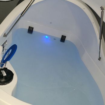 FLOAT ROBINS - Updated December 2025 - 14 Photos & 13 Reviews - 225 ...