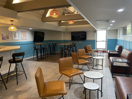 CANOE HUT - 28 Photos - 2628 Waiwai Lp, Honolulu, HI - Yelp