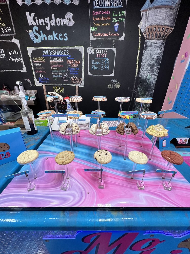 MO COOKIES - Updated January 2026 - 46 Photos & 44 Reviews - 1705 W ...