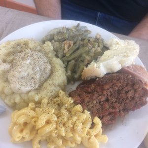 THE VAULT CAFE ON THE SQUARE - 79 Photos & 118 Reviews - Cafes - 504 ...