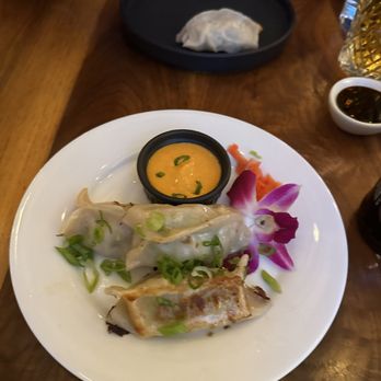 SAKU - Updated July 2025 - 473 Photos & 366 Reviews - 936 Park Ave ...