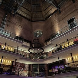 ALIBI - Updated August 2025 - 195 Photos & 446 Reviews - 215 Charles St ...