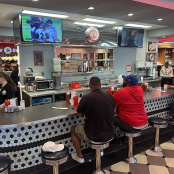 REDEYE DINER - 555 Photos & 618 Reviews - 210 E Trade St, Charlotte ...