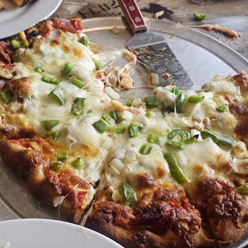 MINEO’S PIZZA HOUSE - Updated October 2025 - 260 Photos & 504 Reviews ...