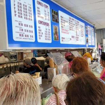 SNOWFLAKE ICE CREAM SHOPPE - Updated January 2026 - 360 Photos & 358 ...