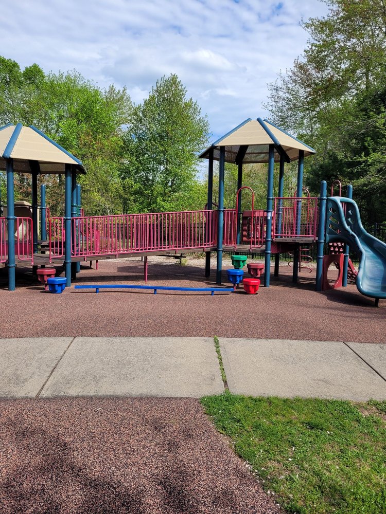 ROTARY PARK BOUNDLESS PLAYGROUND - Updated September 2024 - 37 Photos ...