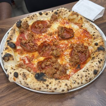 MOZZ ARTISAN PIZZA - Updated April 2026 - 42 Photos & 30 Reviews - 416 ...