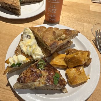 WILDFLOUR - Updated May 2024 - 42 Photos & 22 Reviews - 620 N Winton Rd ...