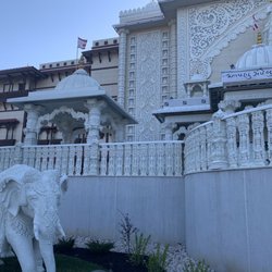 BAPS SHRI SWAMINARAYAN MANDIR - EDISON - 39 Photos - 2500 Woodbridge ...