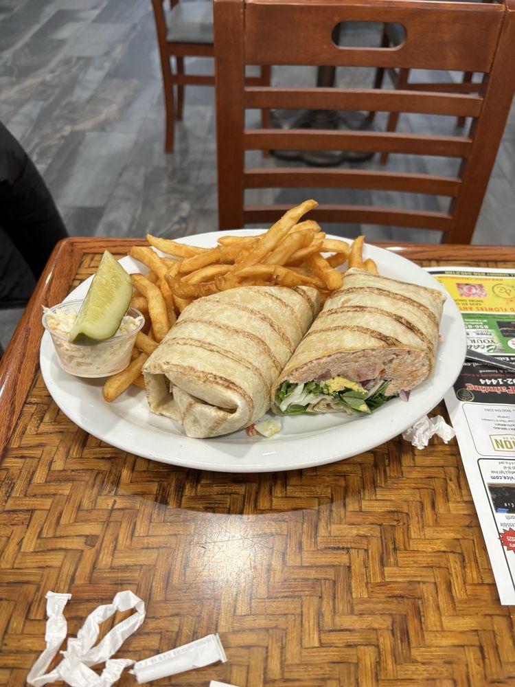 BLUE BIRD DINER - Updated August 2025 - 25 Photos & 26 Reviews - 231 N ...