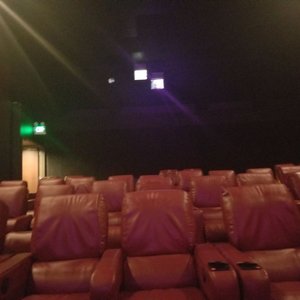 AMC FALLBROOK 7 - 251 Photos & 484 Reviews - 6731 Fallbrook Ave, West ...