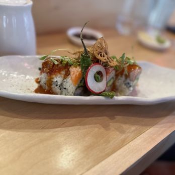 SHIRO JAPANESE SUSHI BISTRO - Updated November 2024 - 690 Photos & 259 ...