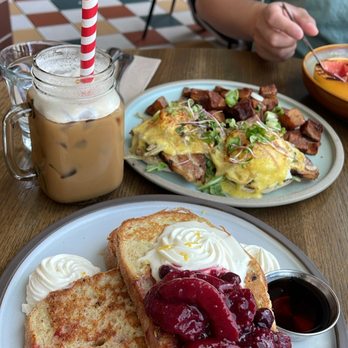 DINER DELUXE - Updated October 2025 - 203 Photos & 274 Reviews - 804 ...