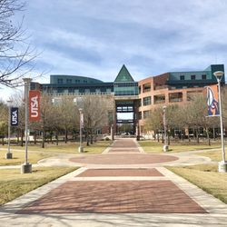 UTSA DOWNTOWN CAMPUS - 52 Photos & 21 Reviews - 501 W César E Chávez ...