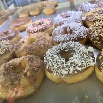 COCO DONUTS - Updated September 2025 - 231 Photos & 276 Reviews - 814 ...