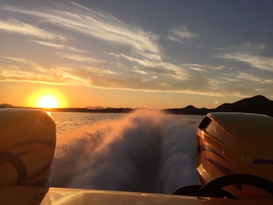 SAM’S BEACHCOMBER RESORT - Updated January 2026 - 25 Photos & 22 ...