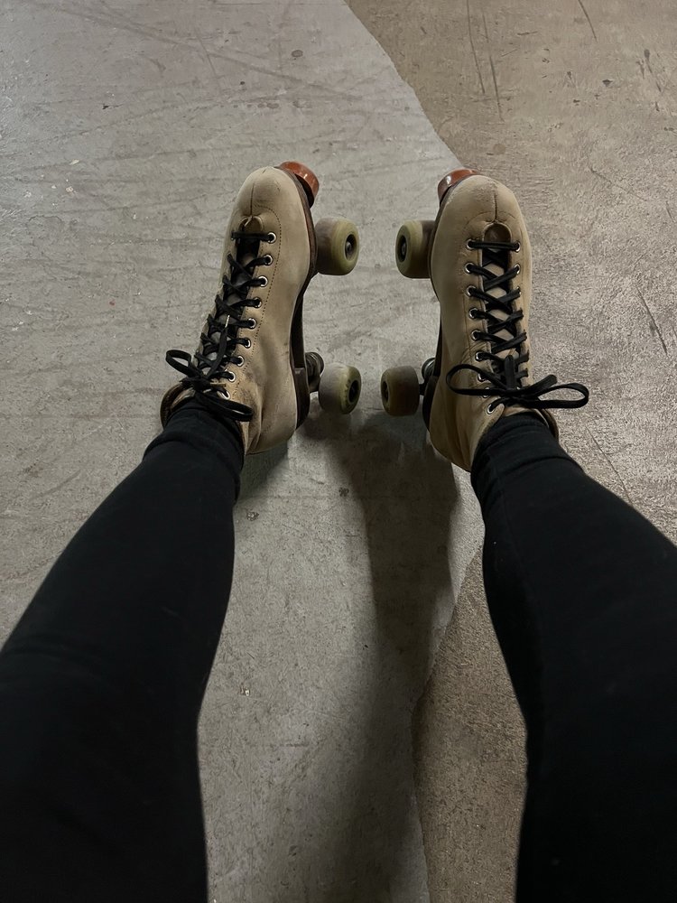 SKATE LUVERS ROLLER PALACE - Updated October 2025 - 20 Photos - 1684 ...