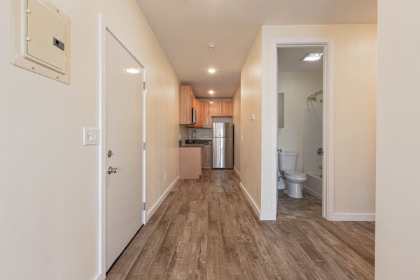 SOLA RENTALS - 31 Photos & 57 Reviews - 8629 S Vermont, Los Angeles ...