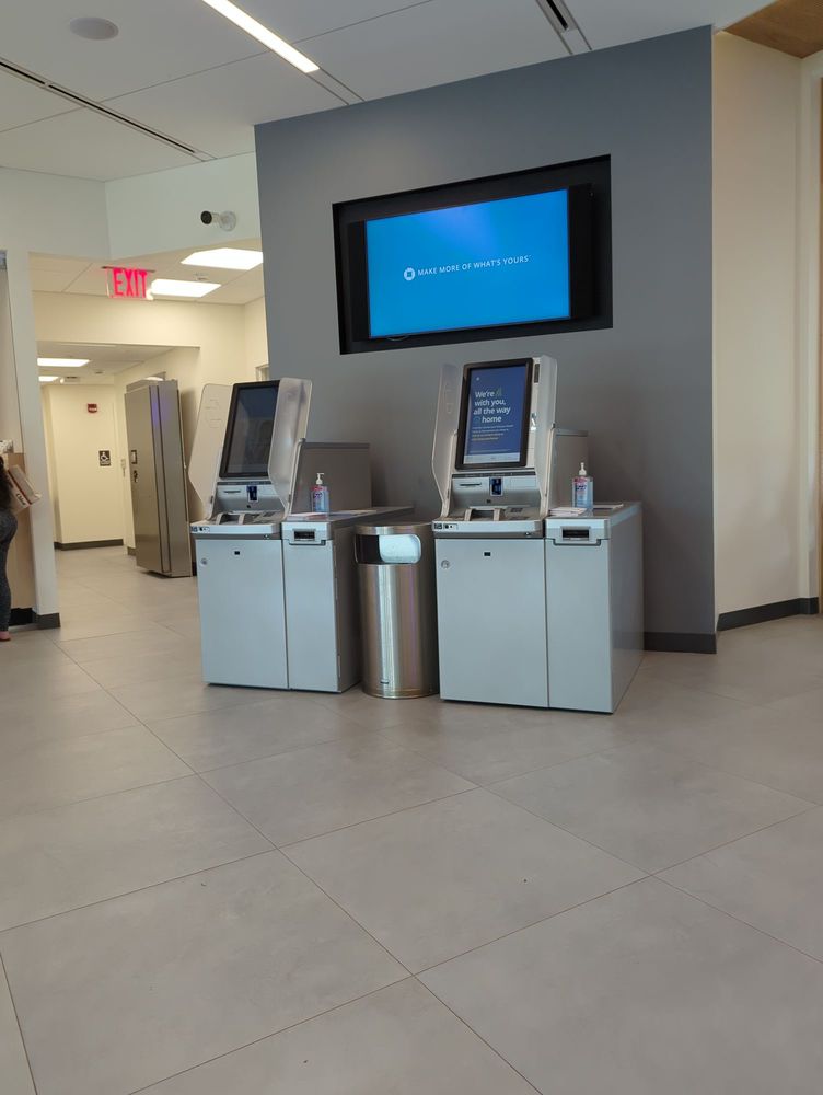 CHASE BANK - Updated May 2024 - 7045 Beracasa Way, Boca Raton, Florida ...