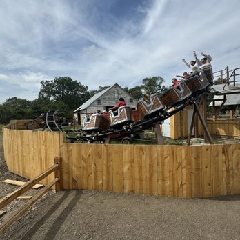 VALA’S PUMPKIN PATCH - Updated October 2025 - 416 Photos & 183 Reviews ...