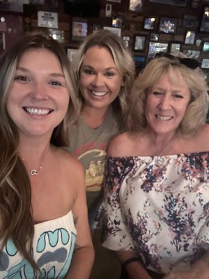 THE POSSE BAR - Updated November 2025 - 194 Photos & 140 Reviews ...