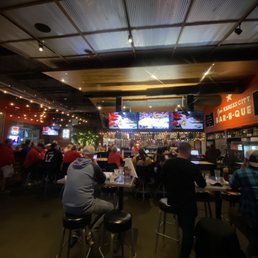 COUNTY ROAD ICE HOUSE - Updated September 2025 - 414 Photos & 337 ...