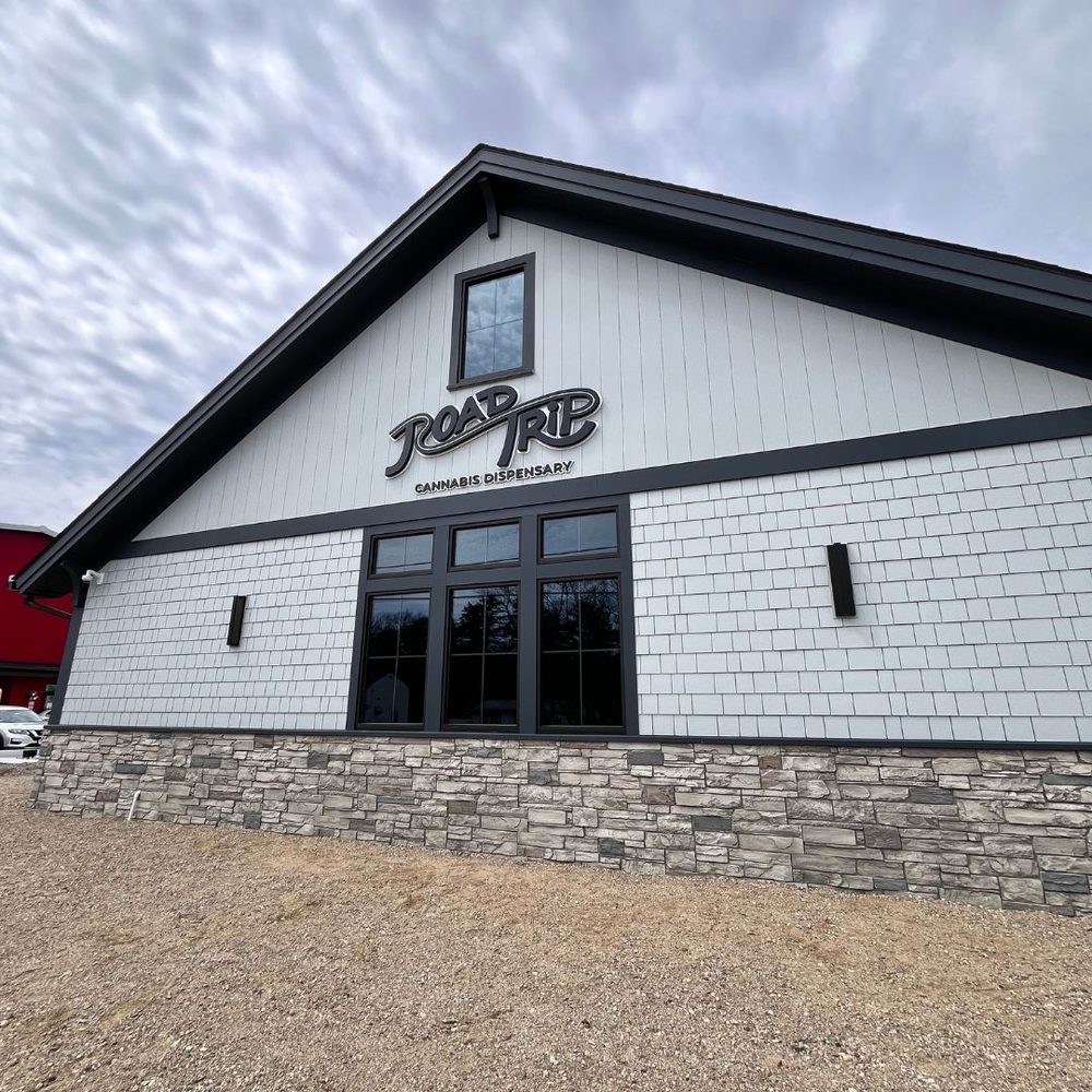 ROADTRIP DISPENSARY - Updated August 2024 - 11 Photos - 191 Lafayette ...