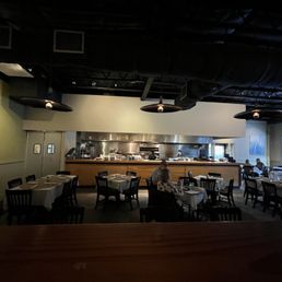 THE RAVEN GRILL - Updated December 2025 - 196 Photos & 419 Reviews ...