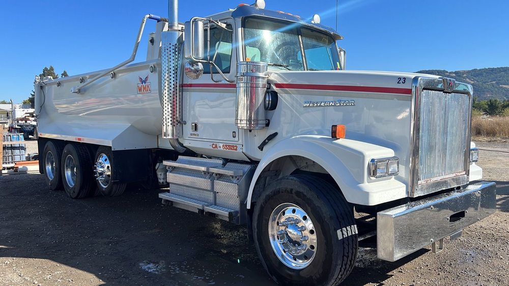 WMK ROADKING - Updated March 2025 - Request a Quote - 3856 Santa Rosa ...